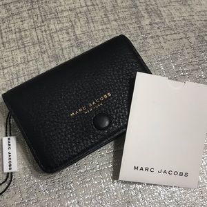 Marc Jacobs | Bags | Nwt Marc Jacobs Empire City Business Card Case ...